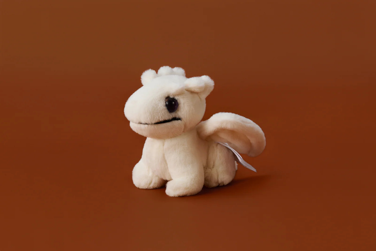 AWHITE White Dragon Cub – Plush Art with Glass Eyes – BOLTBOLT